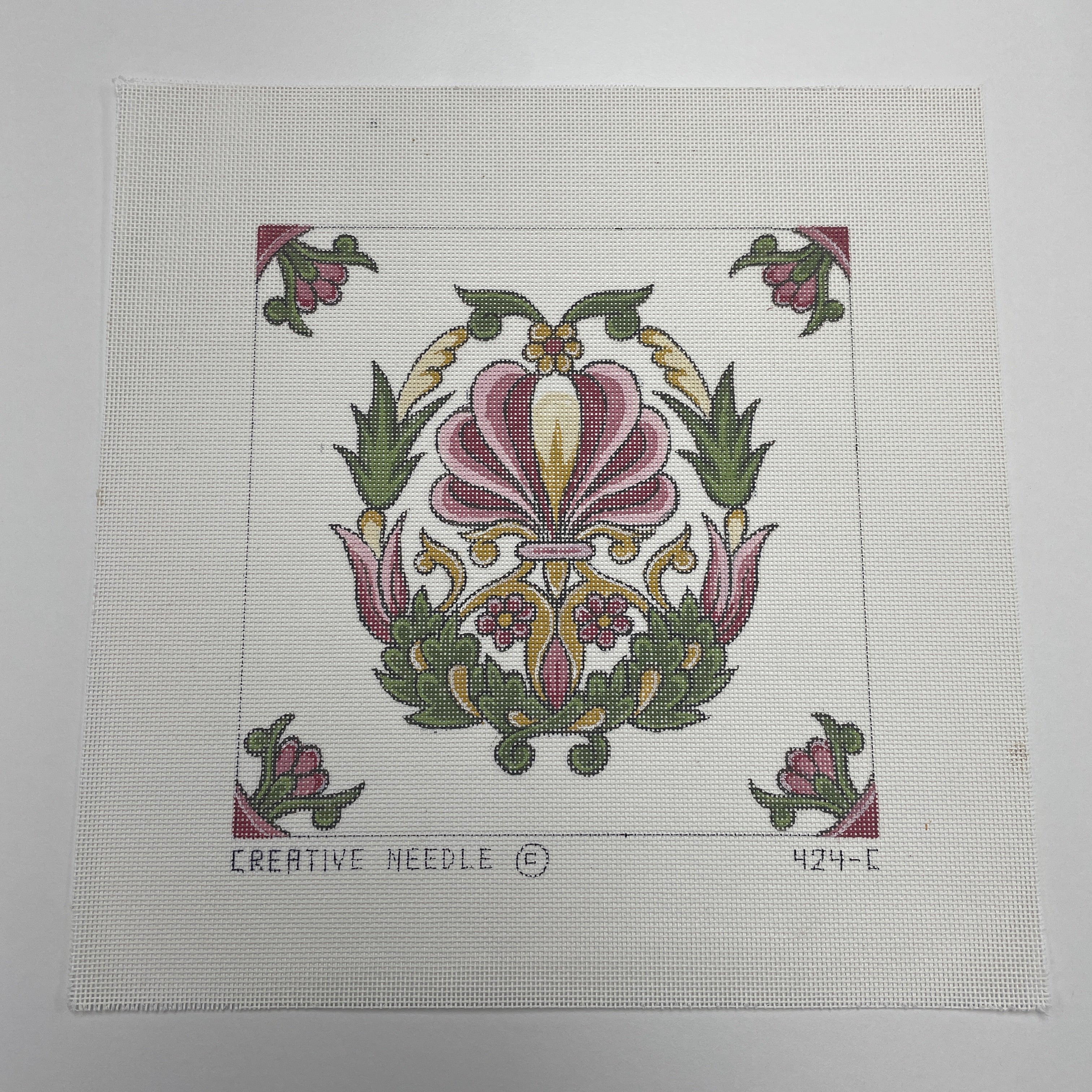 424-C Medieval Design – The Needlepoint Clubhouse
