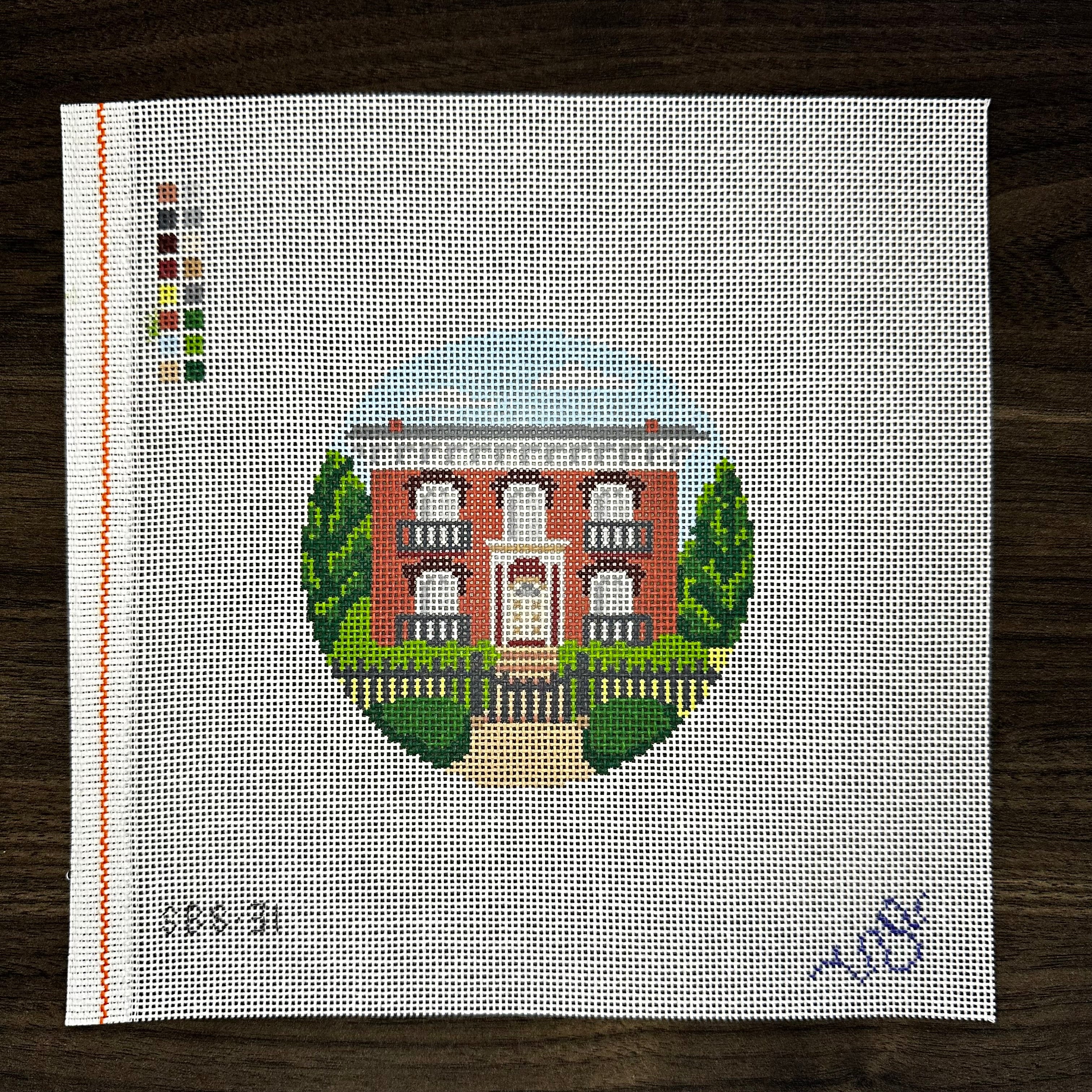 Mercer Williams House 4" Round – The Needlepoint Clubhouse