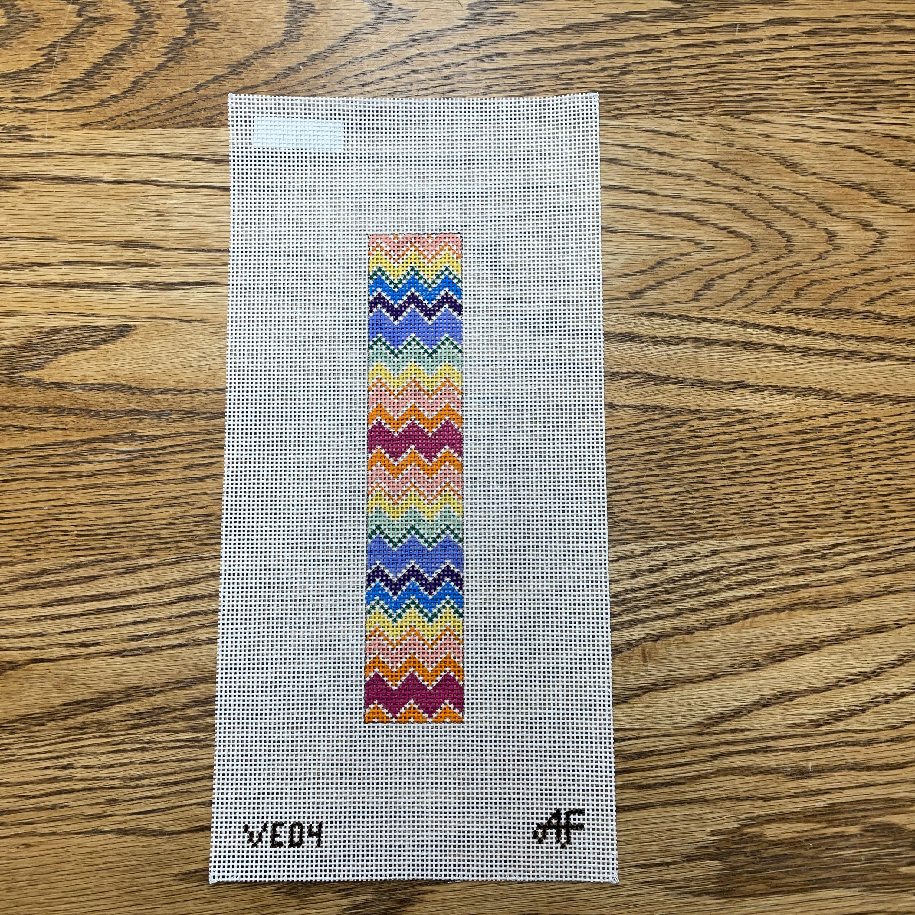 VE04 Bargello Keyfob – The Needlepoint Clubhouse