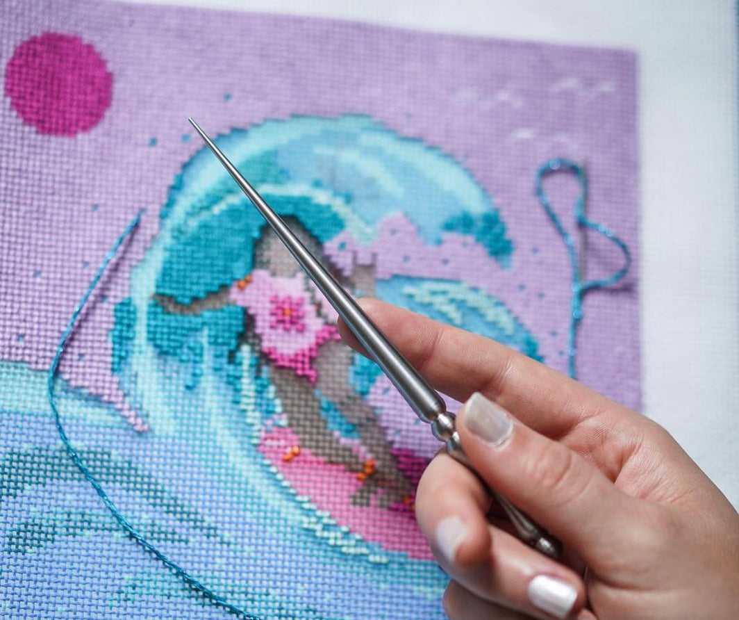 Island House Needlepoint Laying Tool – The Needlepoint Clubhouse