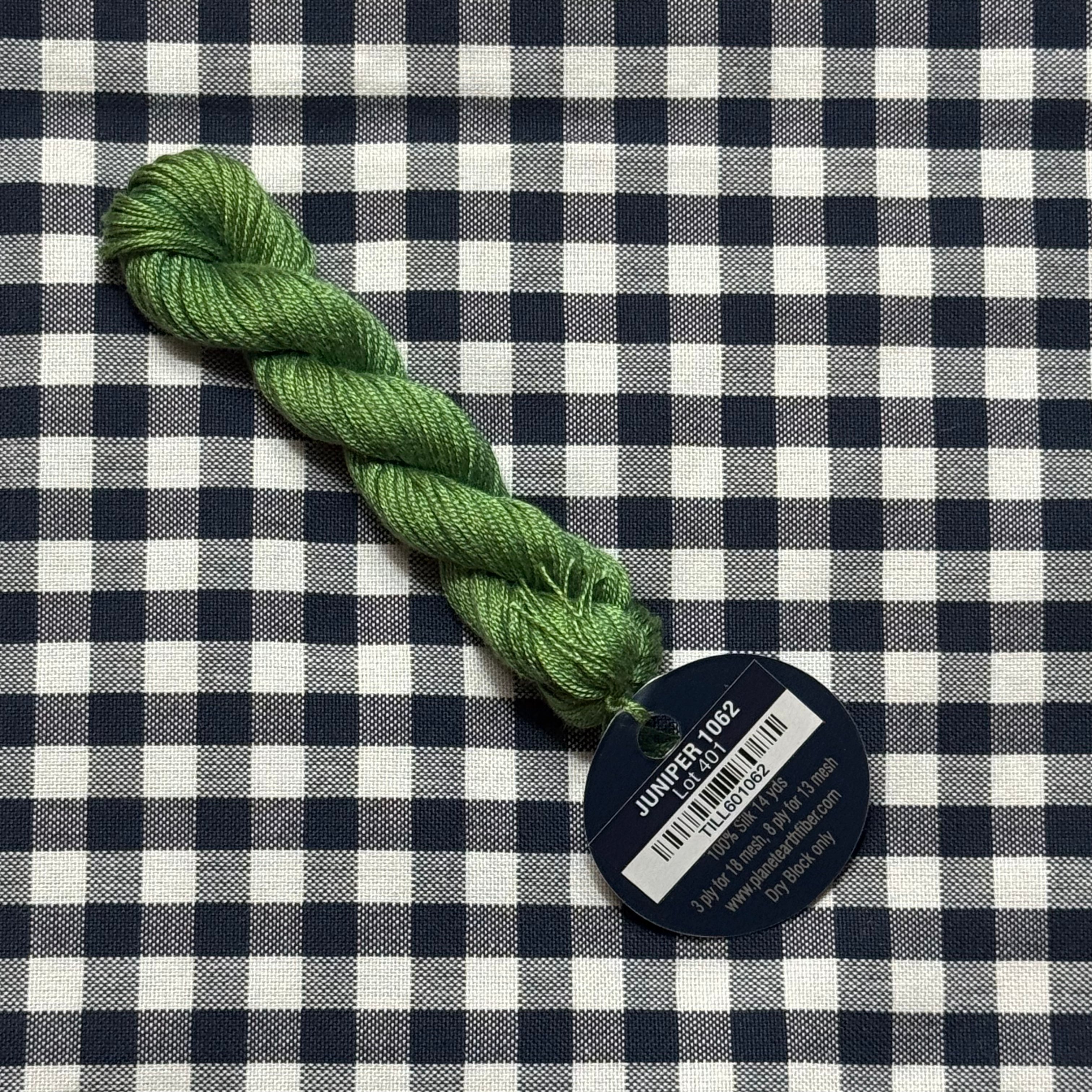 1062 Juniper | Planet Earth Ply Silk – The Needlepoint Clubhouse