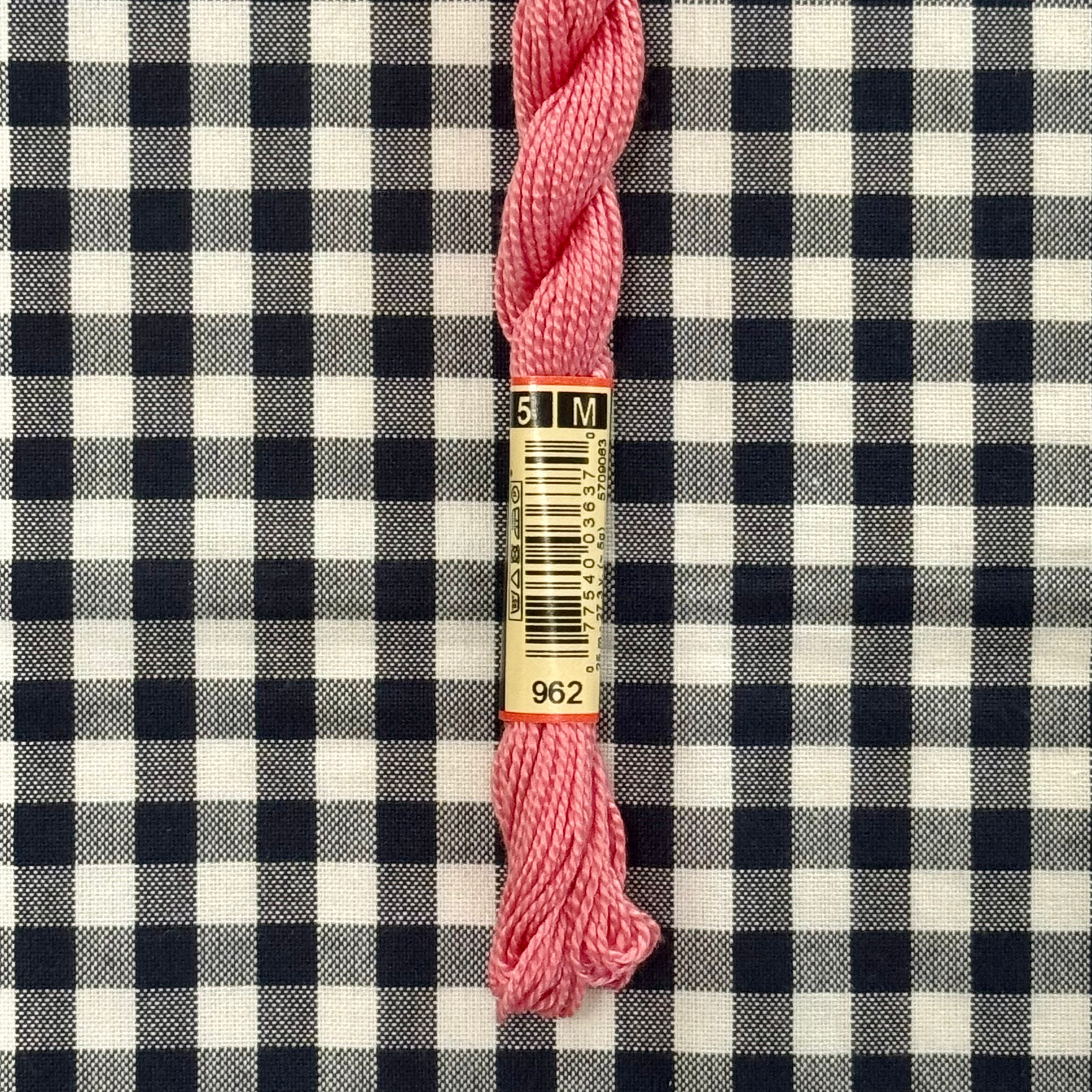 962 Medium Dusty Rose | DMC Pearl Cotton 5 – The Needlepoint Clubhouse