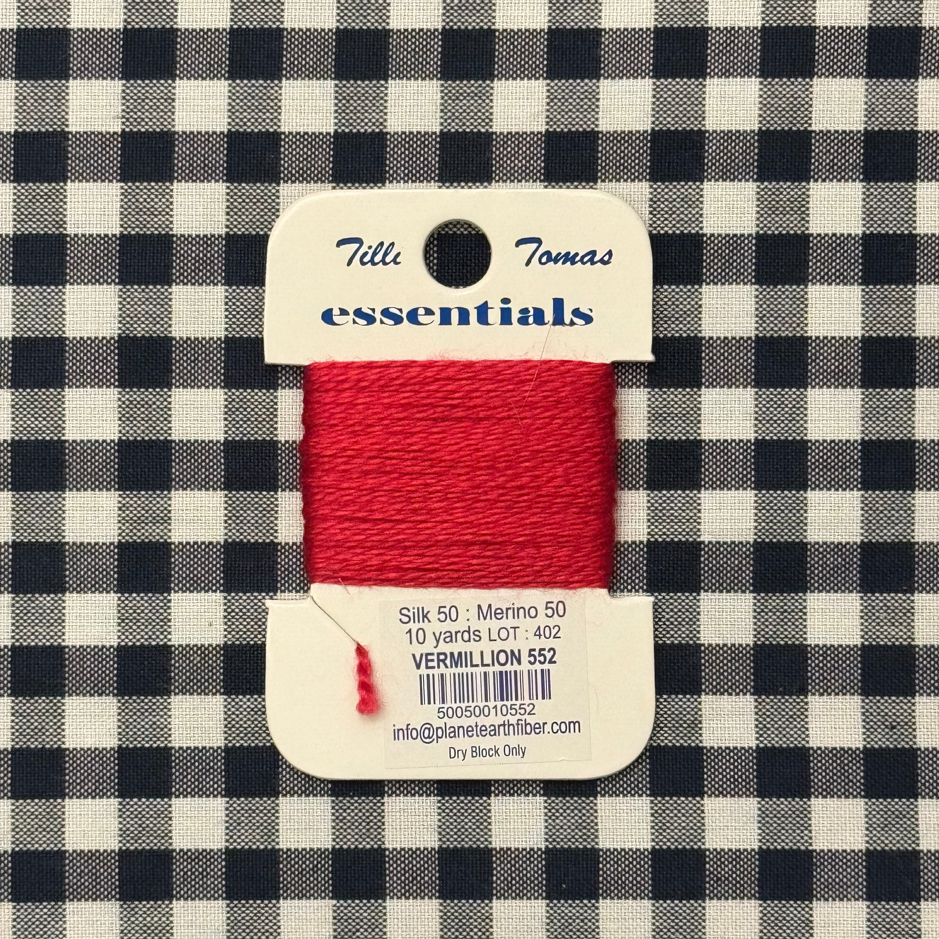 Essentials Thread 552 Vermillion | Essentials – Premium Needlepoint ...