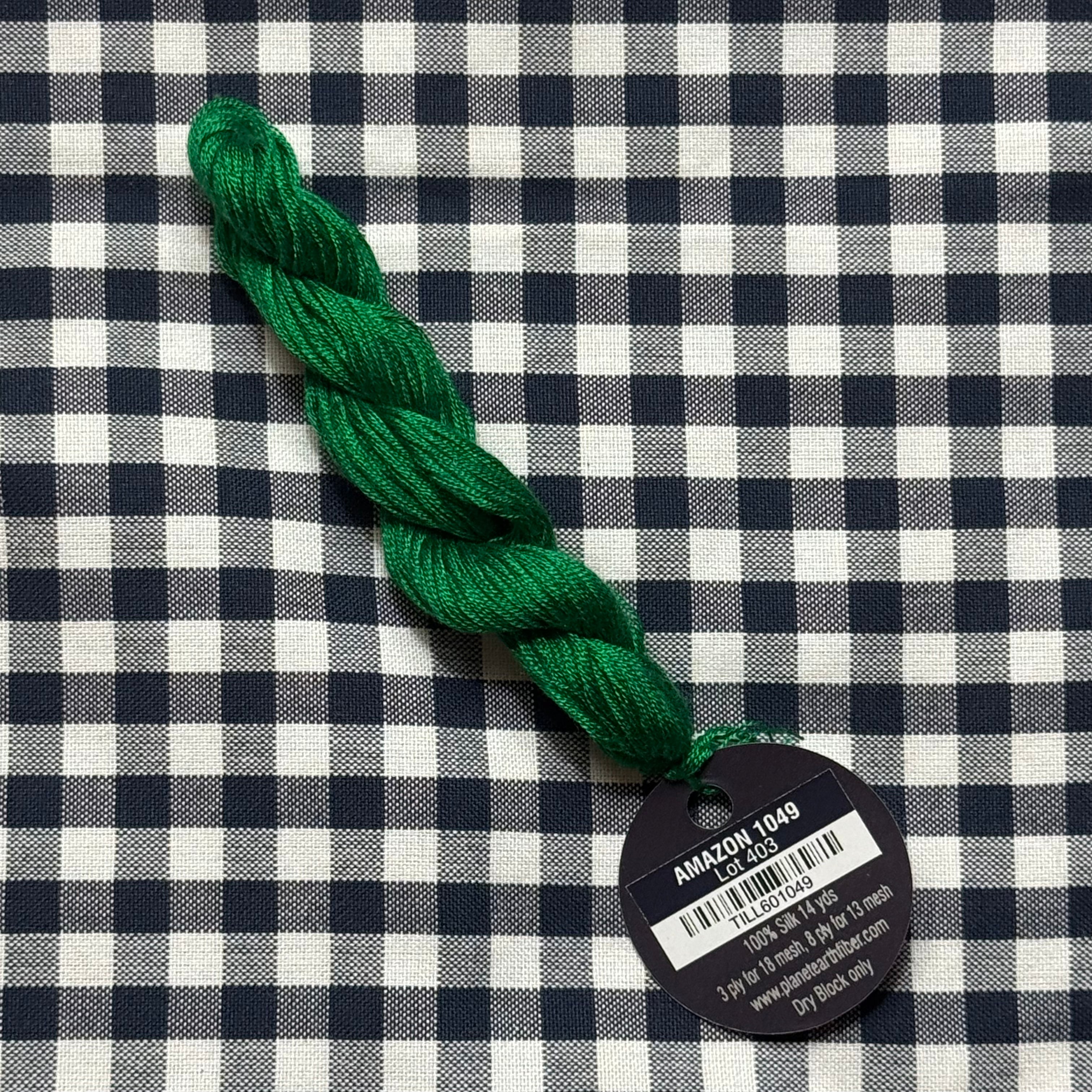1049 Amazon | Planet Earth Ply Silk – The Needlepoint Clubhouse