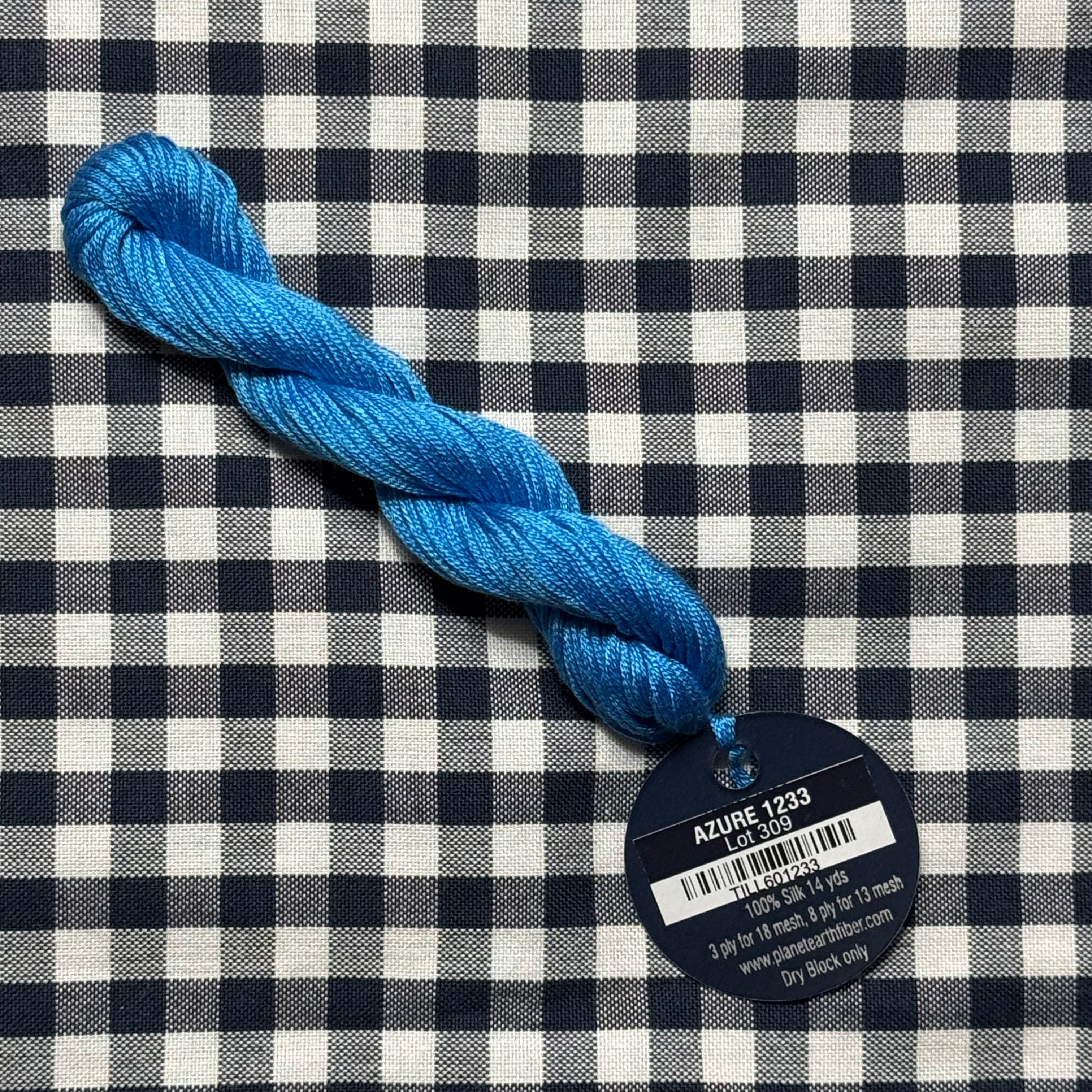 1233 Azure | Planet Earth Ply Silk – The Needlepoint Clubhouse