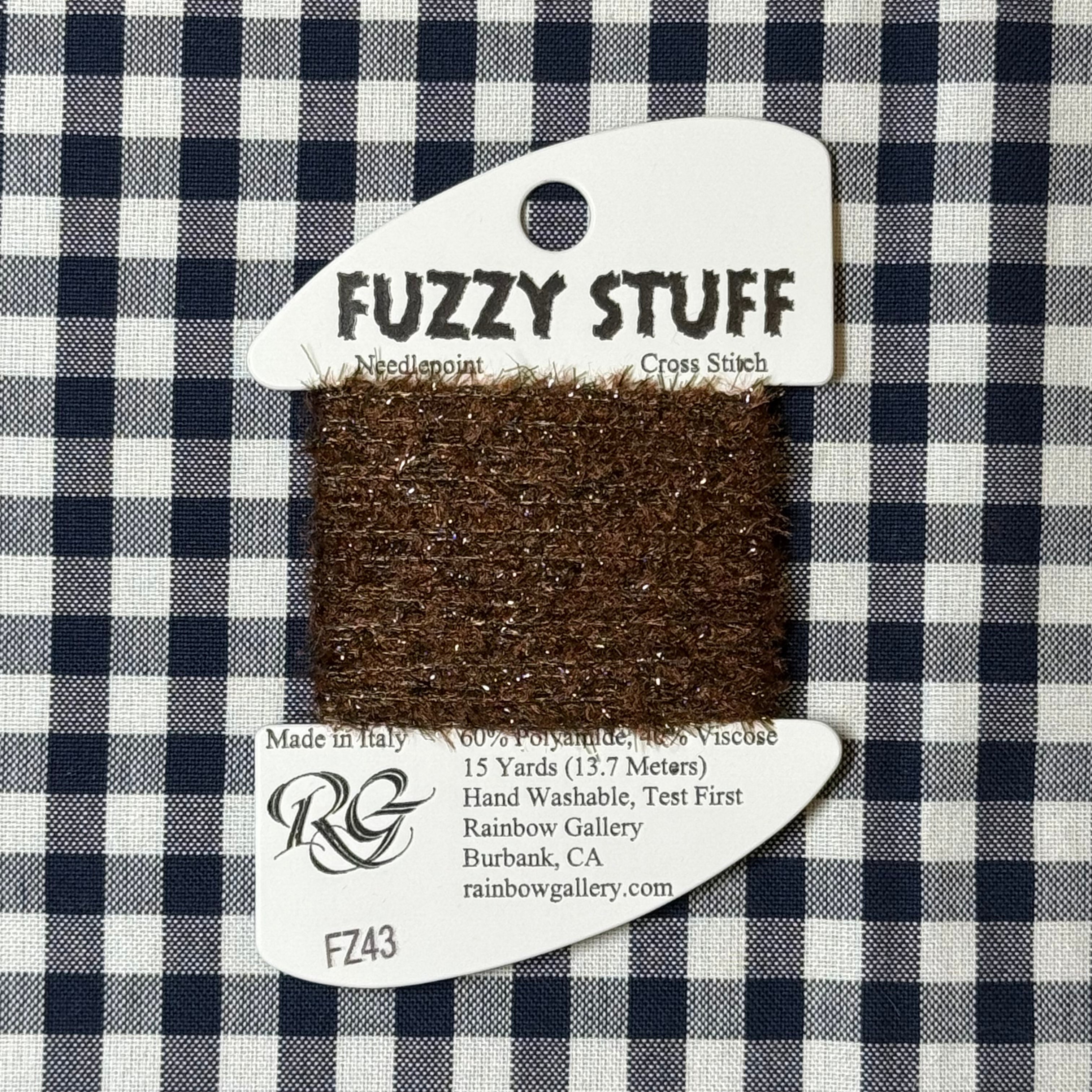 FZ43 Chocolate Lab | Fuzzy Stuff – The Needlepoint Clubhouse
