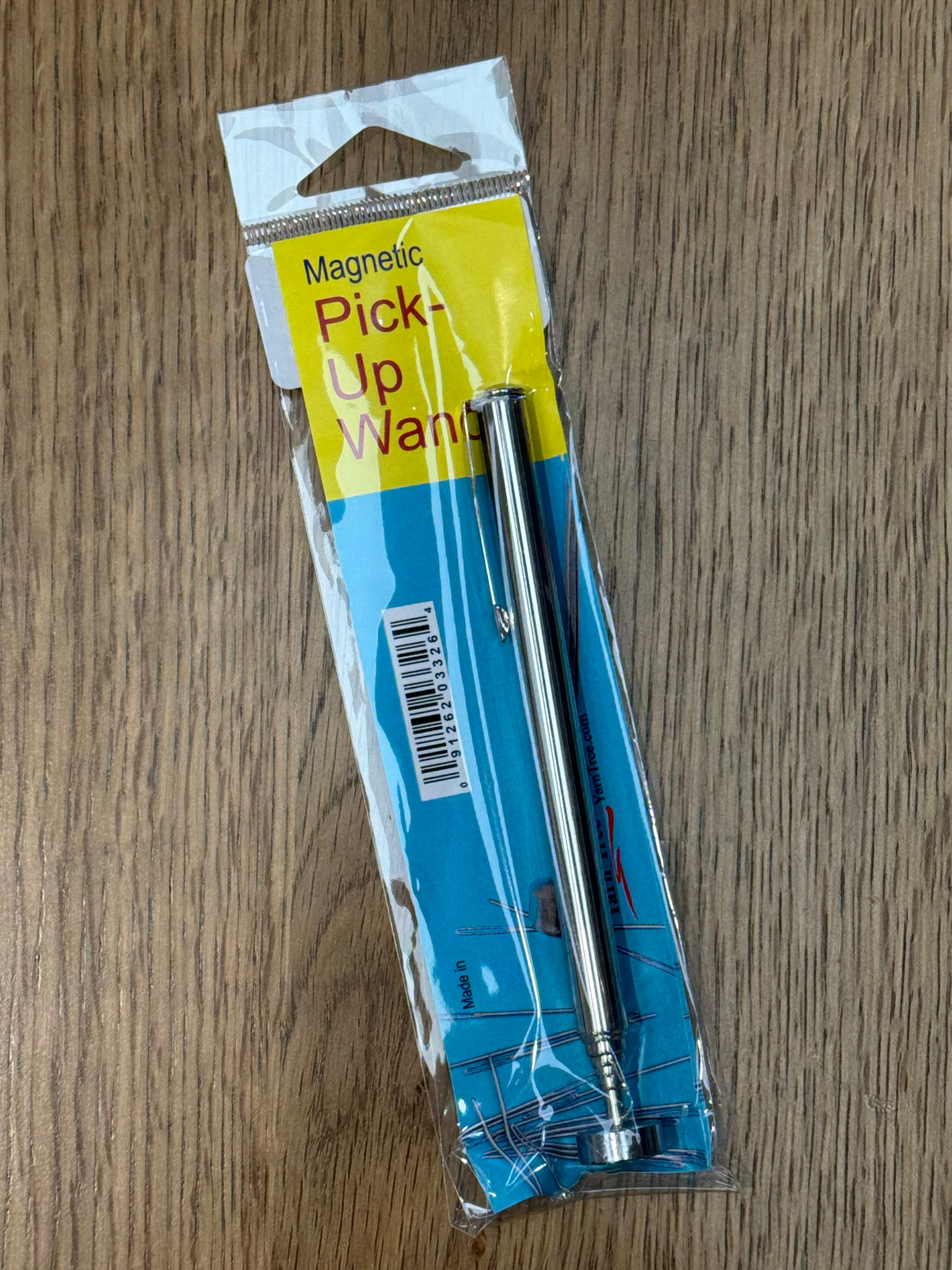 Telescoping Magnet Pickup Wand – The Needlepoint Clubhouse