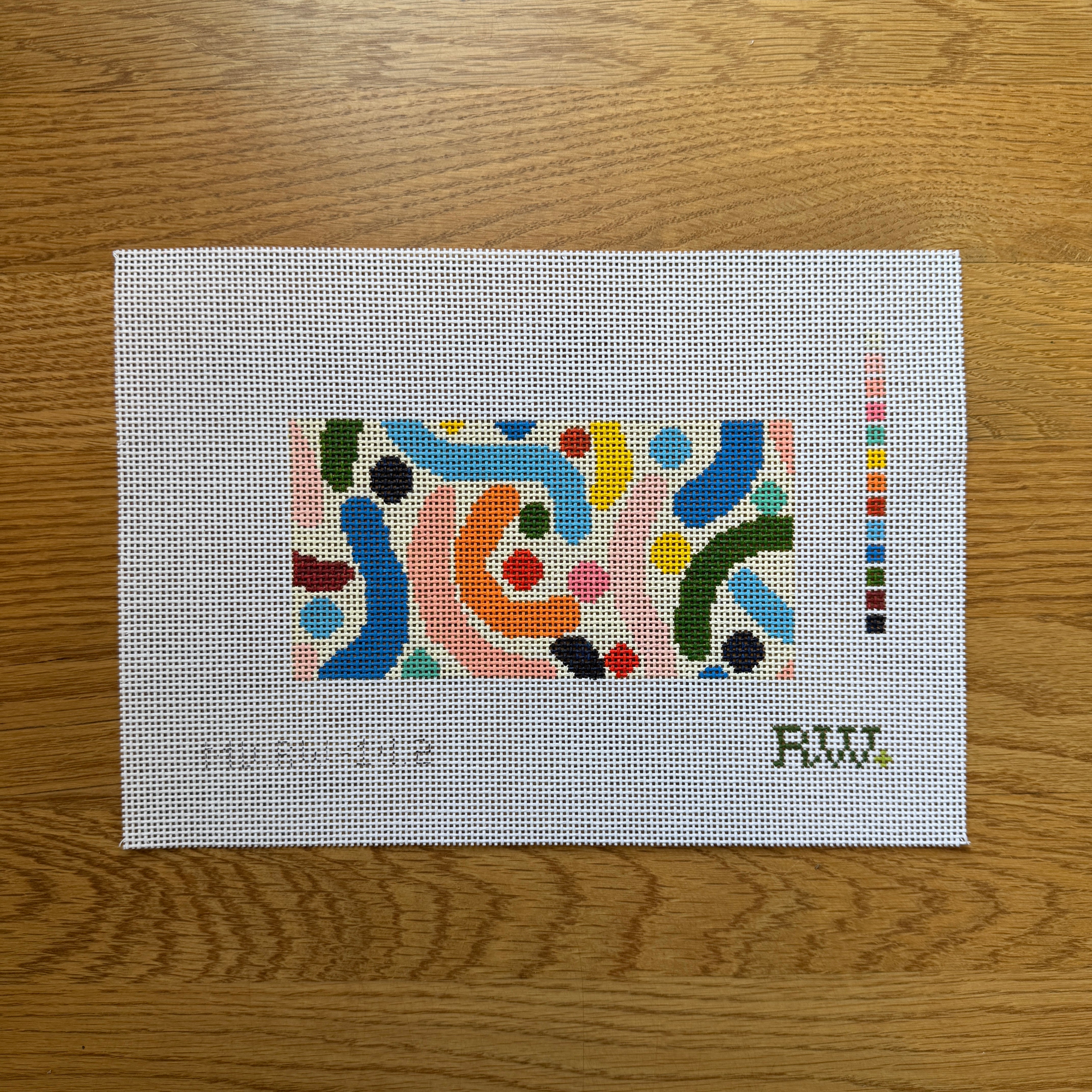 Squiggle Insert – The Needlepoint Clubhouse
