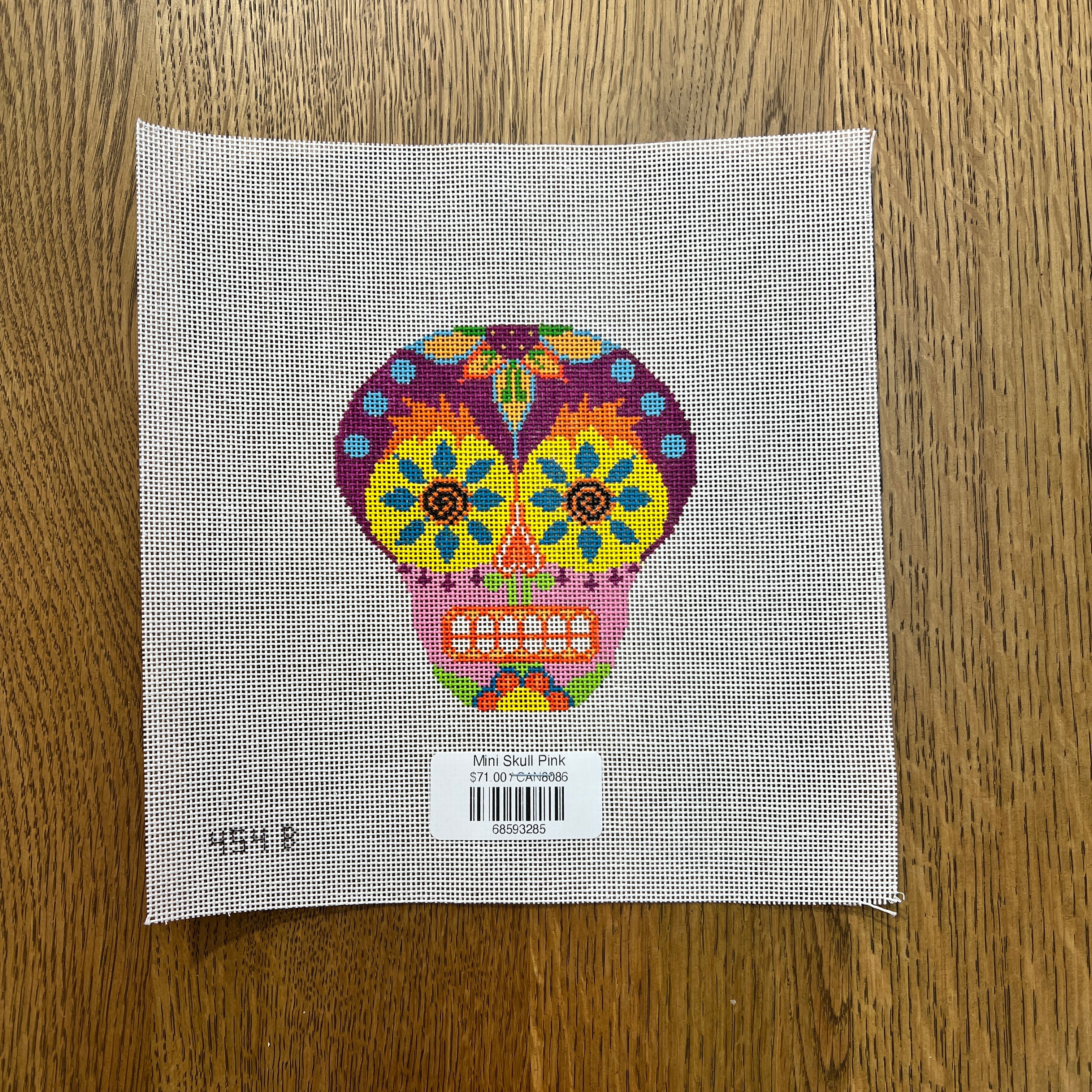 Mini Skull Pink – The Needlepoint Clubhouse