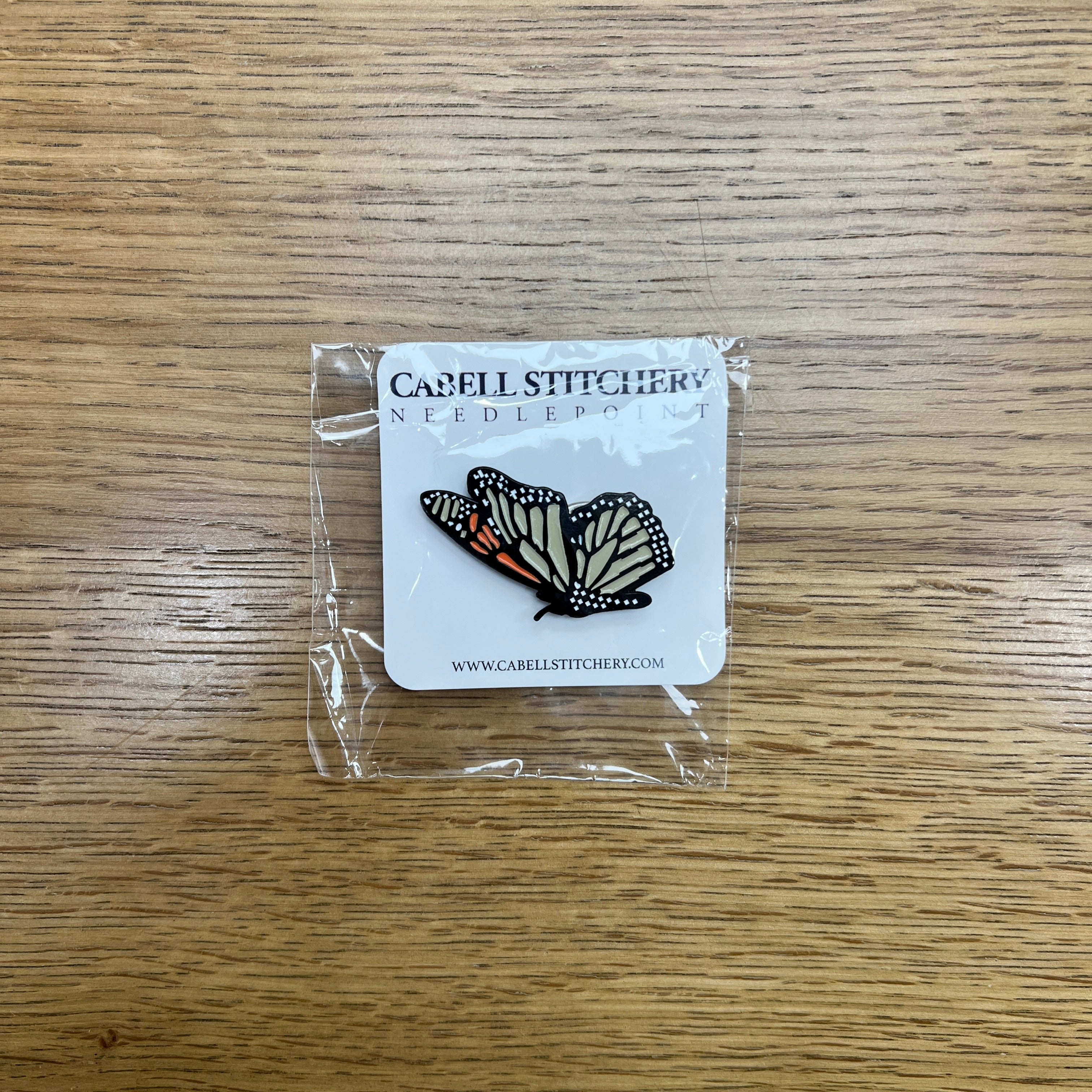 Monarch Butterfly Needle Minder – The Needlepoint Clubhouse