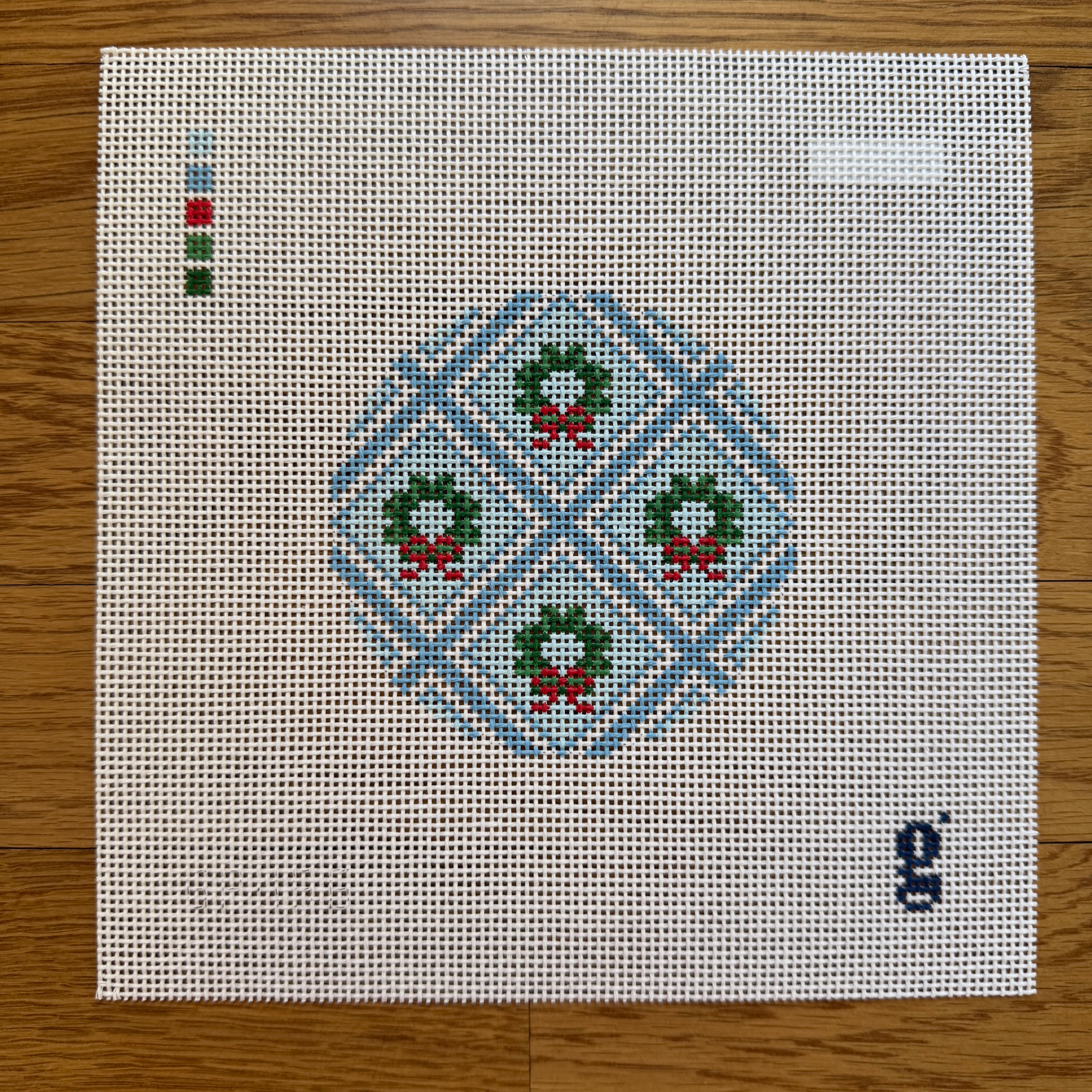 Wreath trellis - blue – The Needlepoint Clubhouse