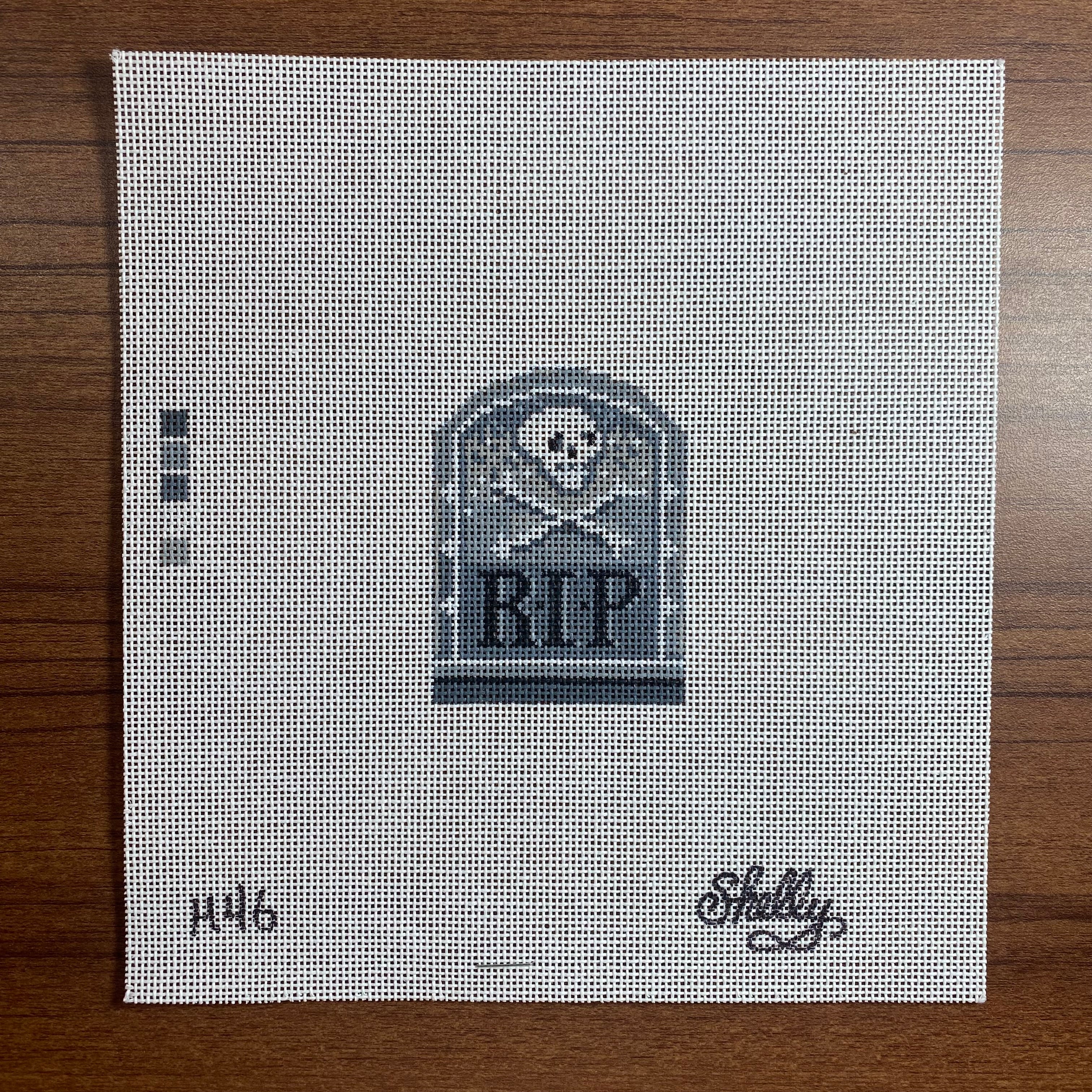 Skull RIP Tombstone – The Needlepoint Clubhouse