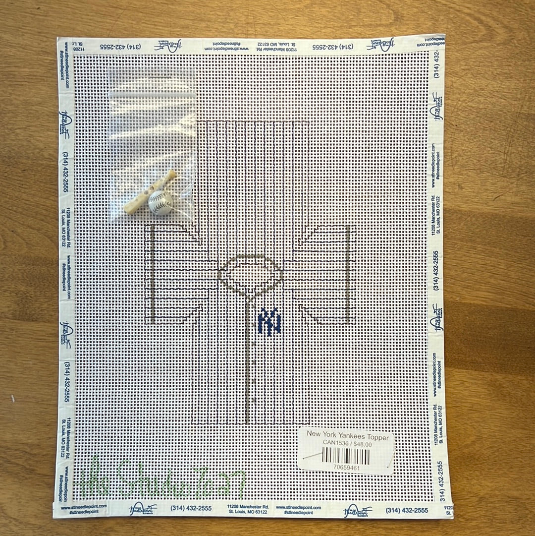New York Yankees Topper – The Needlepoint Clubhouse